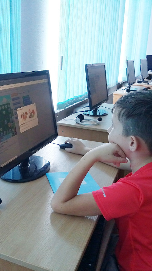 Веб-сторінка шкільної групи інформатиків — shin4matik.github.io